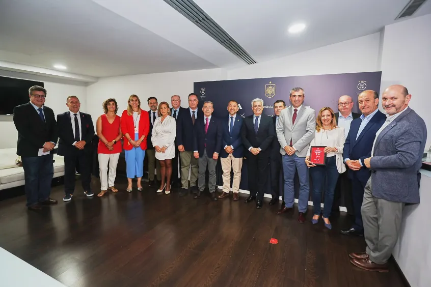 Tenerife and Canary Islands institutions officially received in the ...