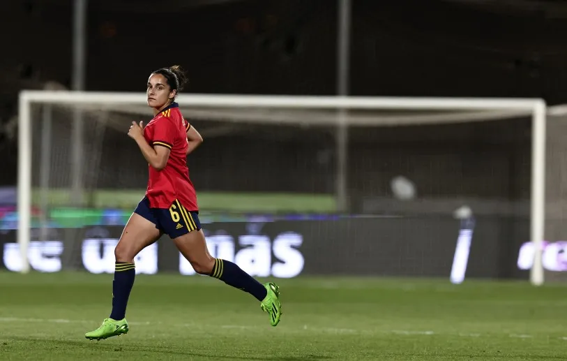 Oihane Hernández: "Siempre es mejor debutar con victoria" | www.rfef.es