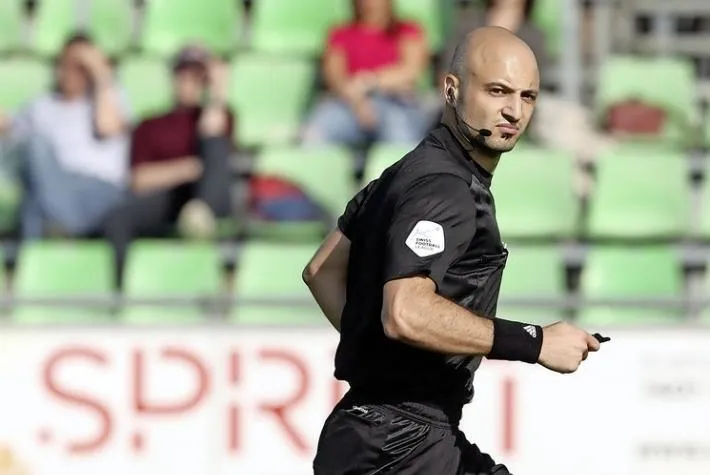 OFICIAL | El suizo Luca Cibelli, colegiado del España-Noruega sub-21 ...