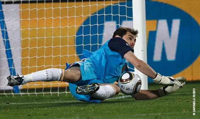 7 GIFs de paradas de porteros de la Selección que no te puedes perder ...