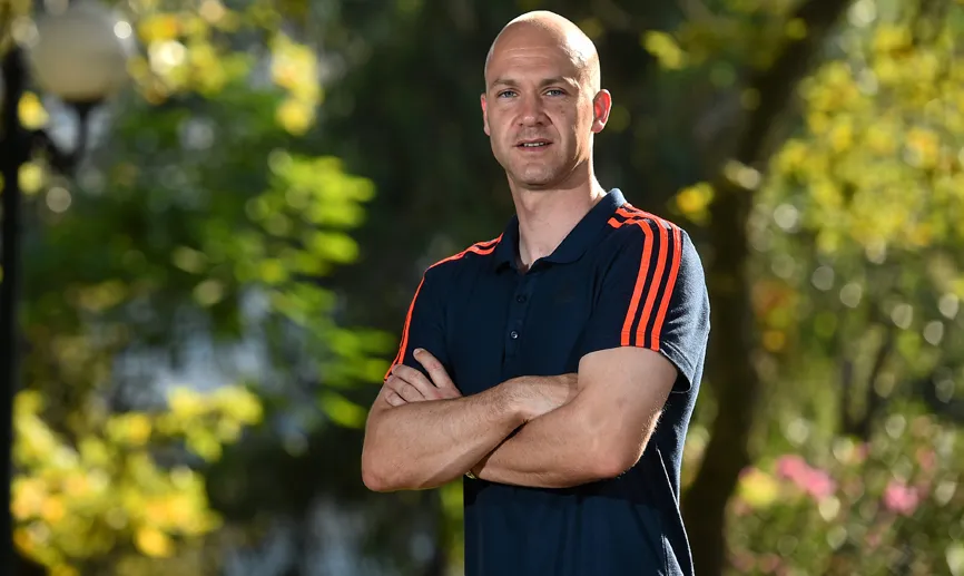 Anthony Taylor, un árbitro "Premier" para la gran final | www.rfef.es