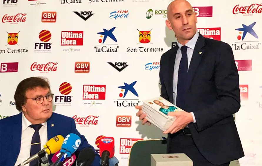 El Presidente de la RFEF pone a disposición de la Federación Balear los ...