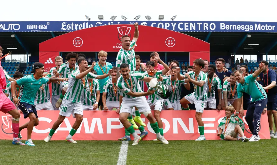 ¡El Real Betis conquista su primera Copa de Campeones! (3-1) | www.rfef.es
