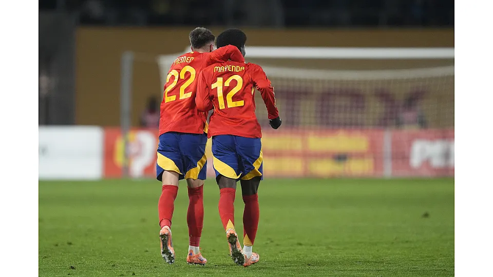 España, líder sin fisuras (0-2) | www.rfef.es