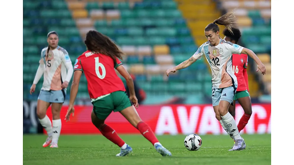 MATCH REPORT | Goal-fest for Spain at the Capital do Móvel (2–4) | www ...