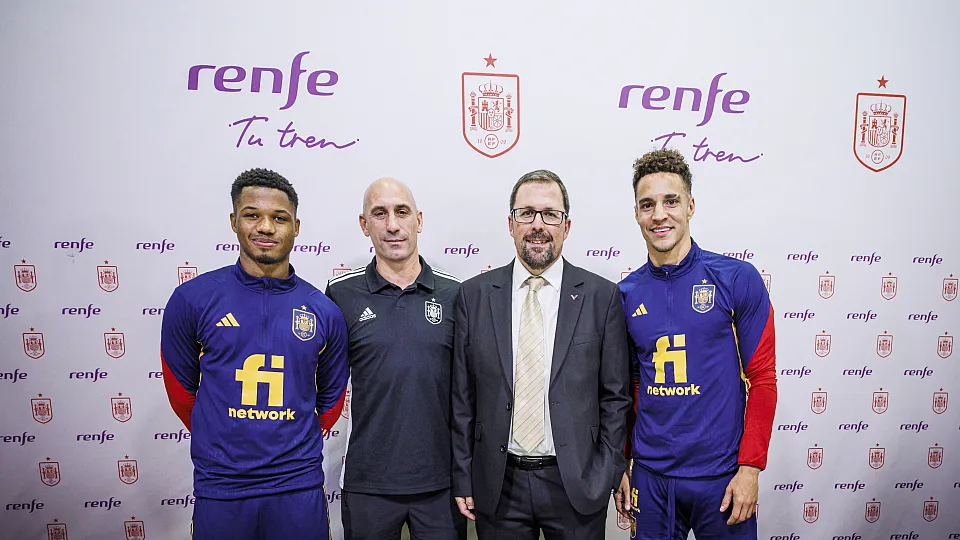 Renfe, Official Train of the Royal Spanish Football Federation | www ...