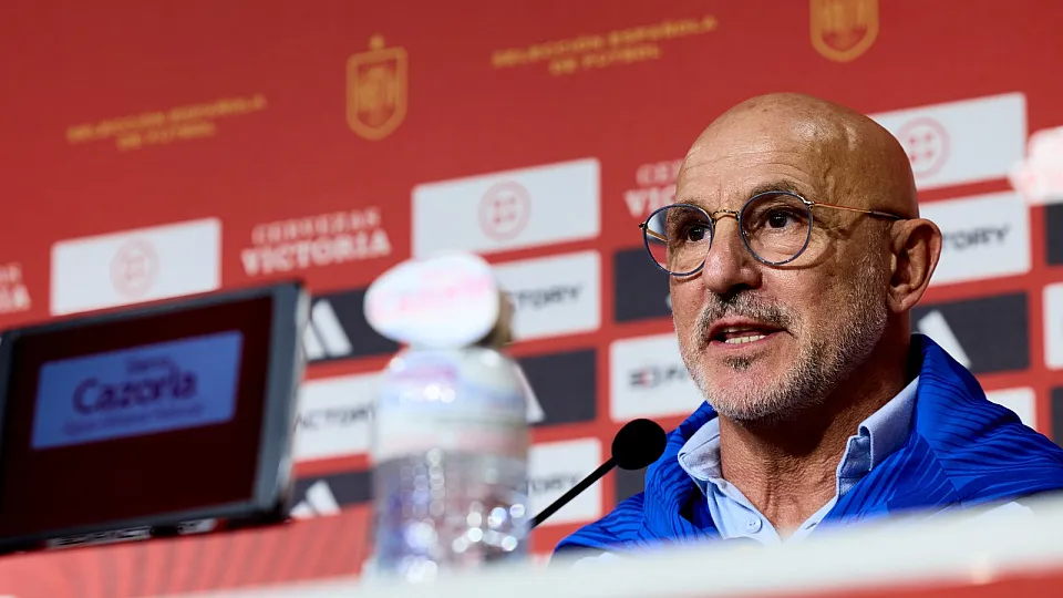 Luis de la Fuente: "This match can open the doors to our qualification ...