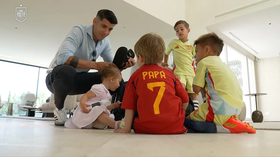 Álvaro Morata - the best captain for the family | www.rfef.es/en