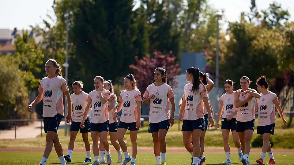Spain complete their official pre-match training in Las Rozas before ...