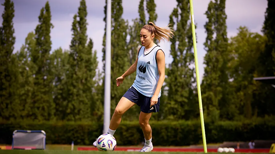 Threesome kantutan i have read the reviews for Kim and